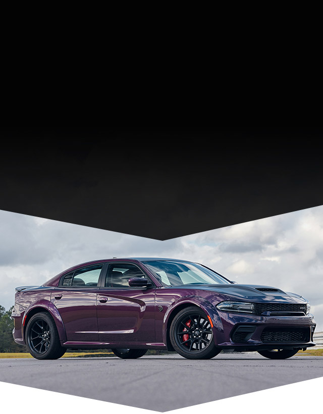 Dodge Charger 2021 | Sedán de cuatro puertas | Modelos SRT® y más